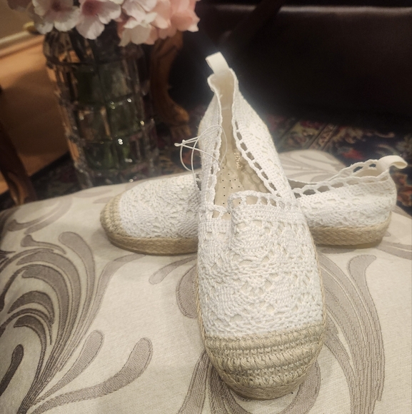 Alexis Bendel | Shoes | Alexis Bendel Comfort Alpargatas Espadrilles ...